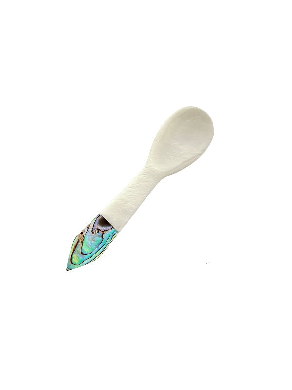Mother of Pearl Spoon– Plaza De Caviar